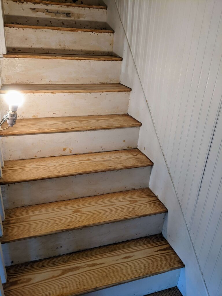 Refinishing Stairs: A step by step process - The Homesmiths